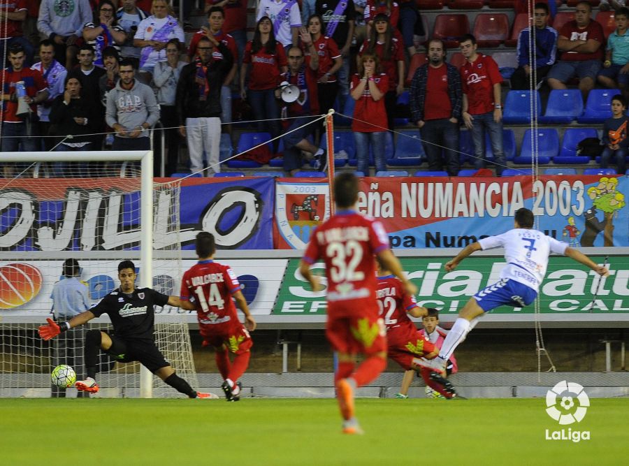 Las mejores imágenes del CD Numancia - CD Tenerife | LaLiga