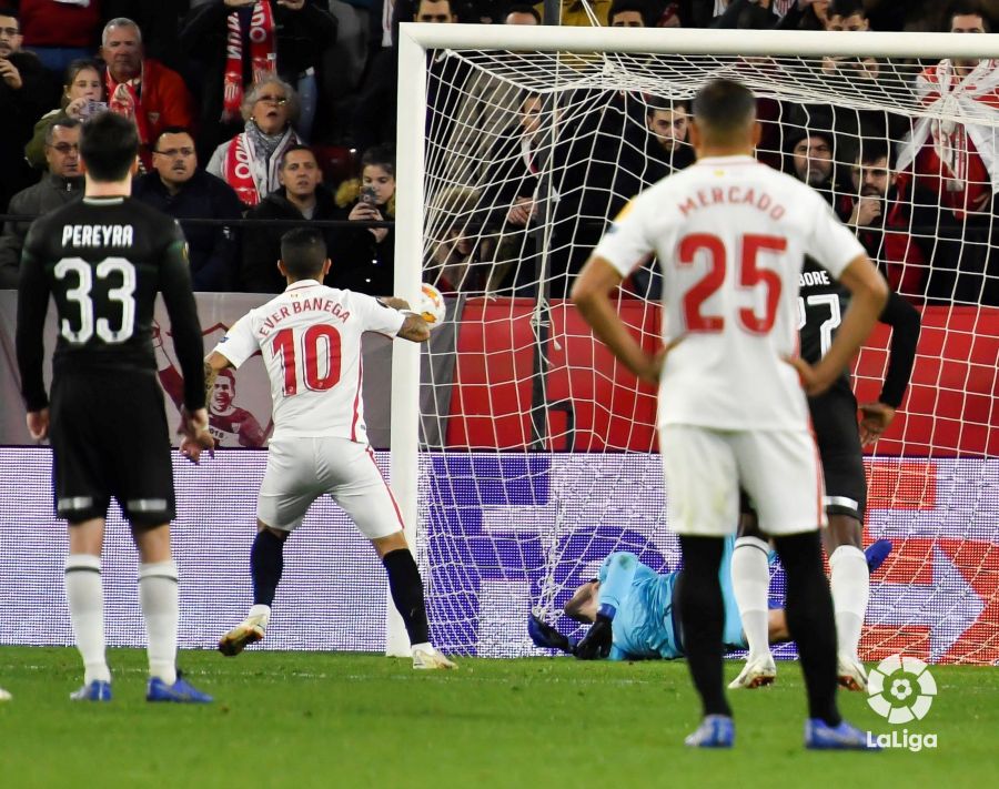 Photo gallery: Final matchday of the Europa League group stage | LaLiga