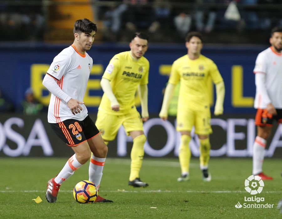 Las mejores imágenes del Villarreal CF - Valencia CF | LALIGA