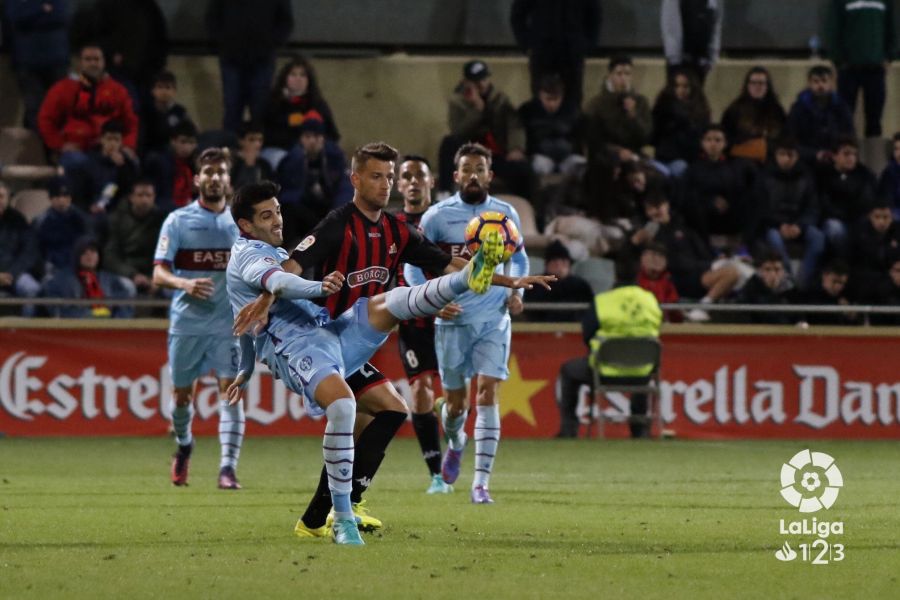 El CF Reus - Levante, a un clic | LALIGA