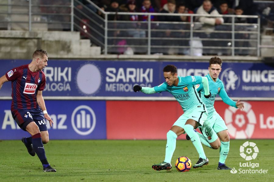 Todas las fotografías del SD Eibar - FC Barcelona | LALIGA