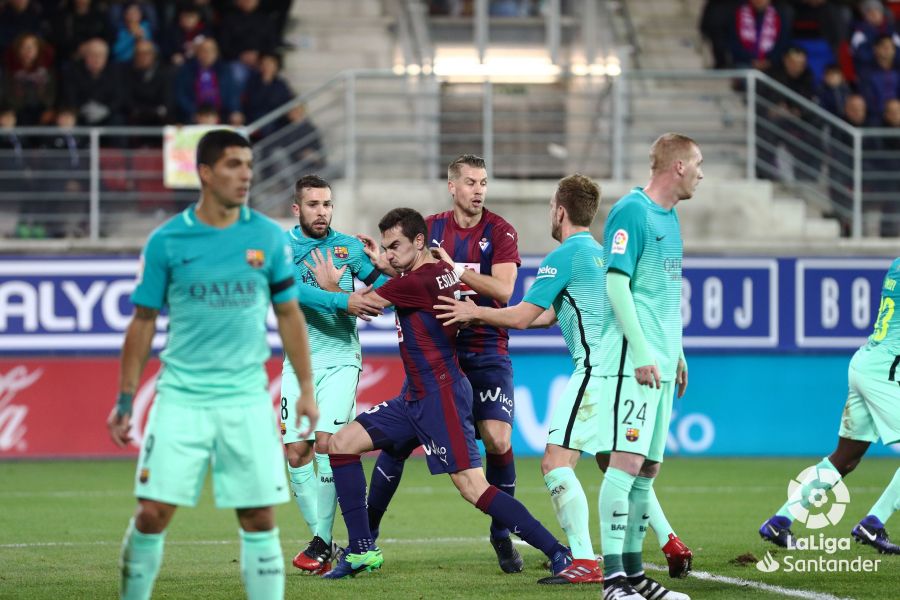 Todas las fotografías del SD Eibar - FC Barcelona | LALIGA