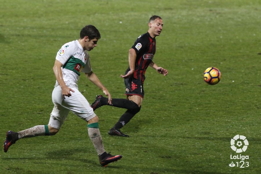 Las mejores imágenes del CF Reus - Elche CF | LALIGA