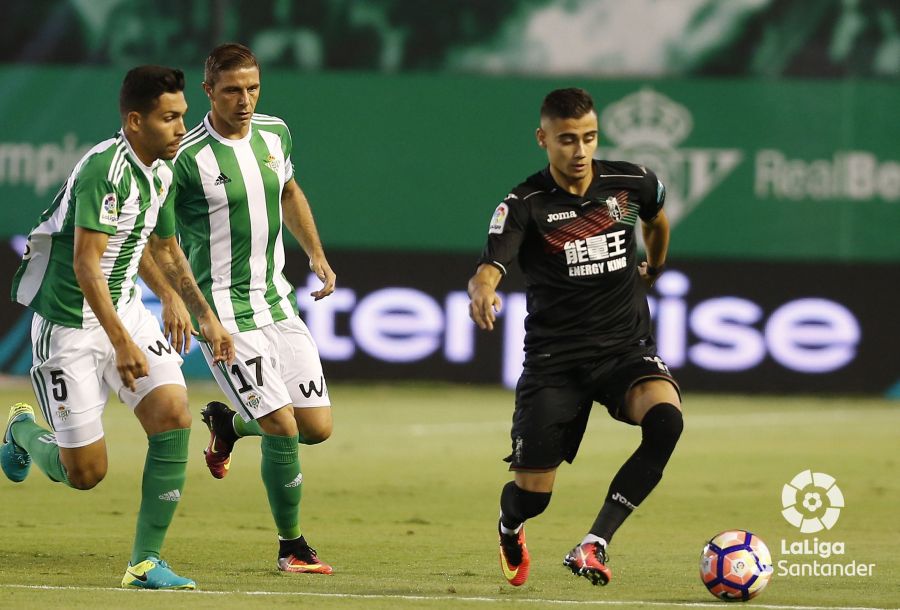El R. Betis - Granada CF, en imágenes | LaLiga