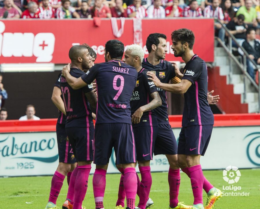 Revive el R. Sporting - FC Barcelona en imágenes | LaLiga