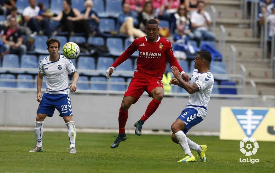 Las mejores fotos del CD Tenerife - Real Zaragoza | LALIGA