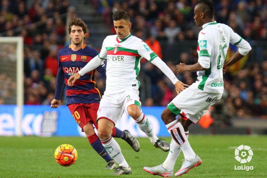 Las mejores imágenes del FC Barcelona - Granada CF | LaLiga