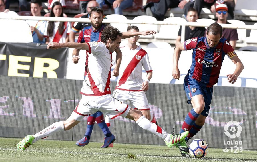 Las fotografías más destacadas del Rayo Vallecano - Levante UD | LaLiga