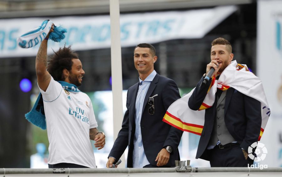 In pictures: Real Madrid's victory parade and celebrations | LaLiga