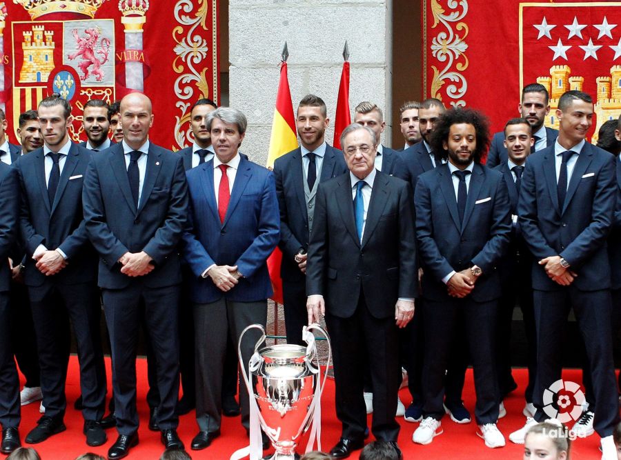 In pictures: Real Madrid's victory parade and celebrations | LaLiga