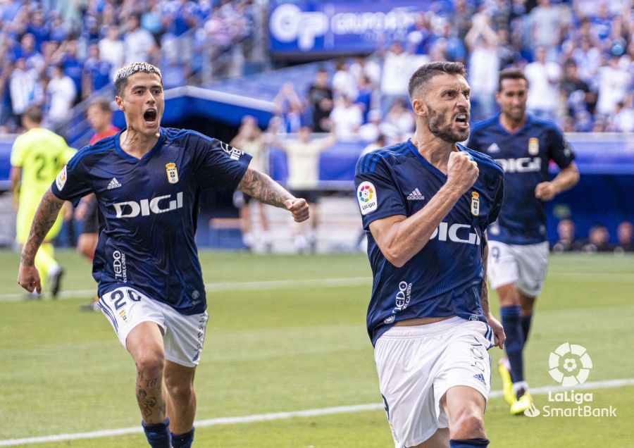 Un gol de Borja Bastón le vale al Real Oviedo | LaLiga