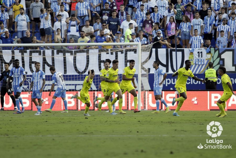 El maravilloso zurdazo de Diego Collado en La Rosaleda | LaLiga