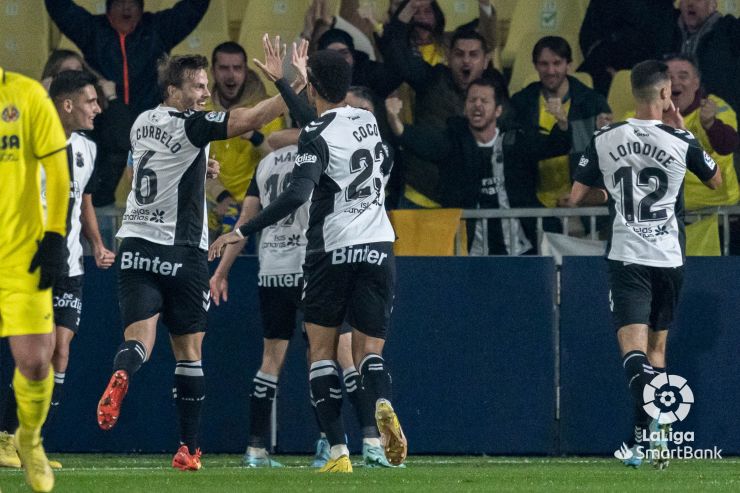 Marc Cardona permite a la UD Las Palmas dormir líder | LALIGA Marc Cardona permite a la UD Las Palmas dormir líder | LALIGA