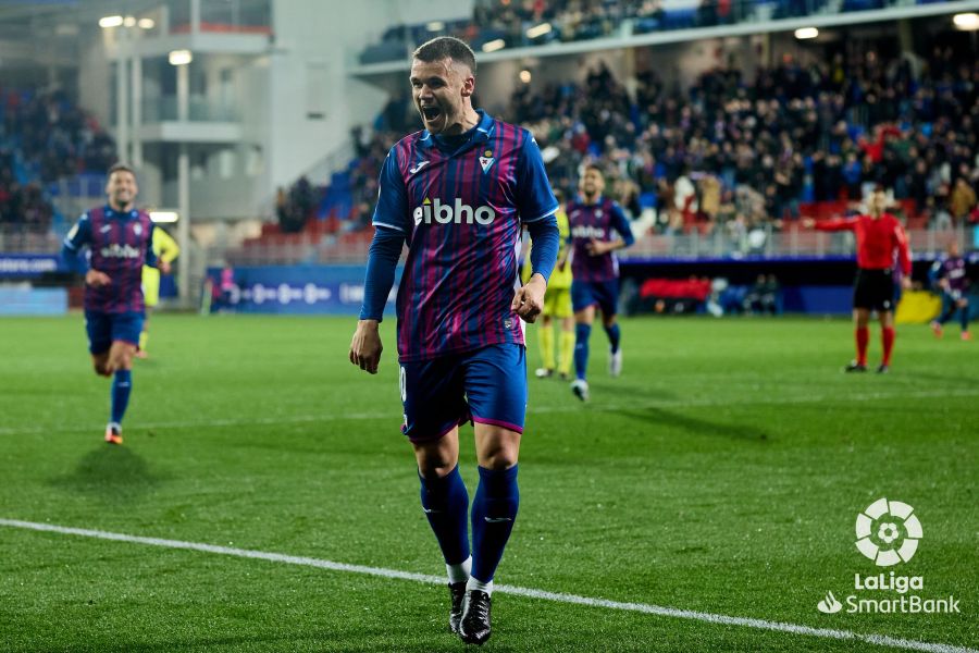 Ager Aketxe, especialista en golazos | LALIGA