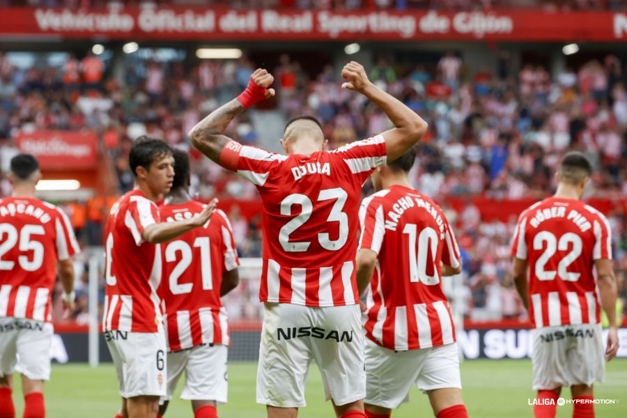 ¡El Real Sporting firma su primer triunfo! | LALIGA